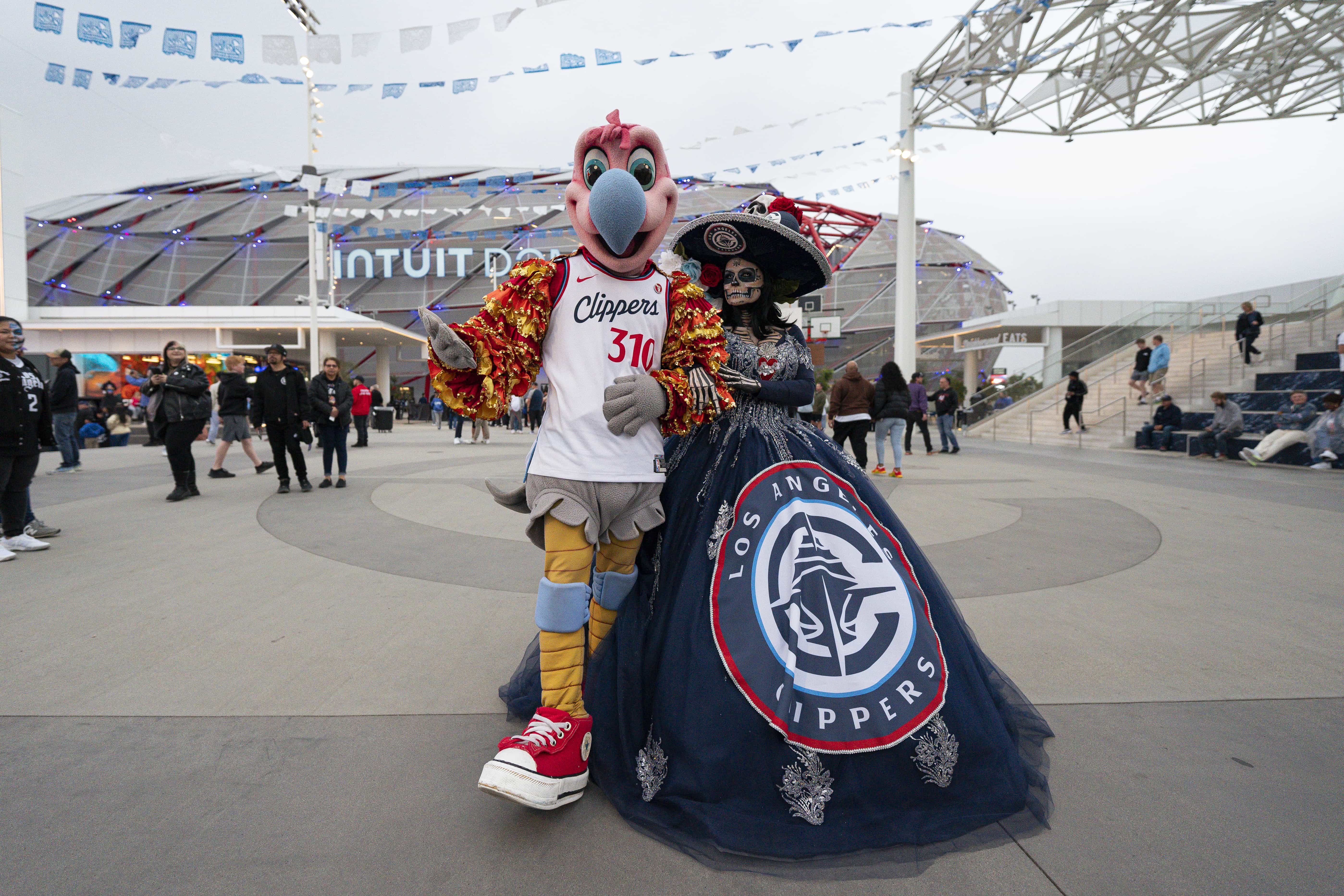 Somos Clipper Nation | The Official Site of the Los Angeles Clippers
